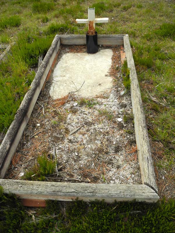 Australian Cemeteries - Tasmania - Shelter Cove Catholic Cemetery