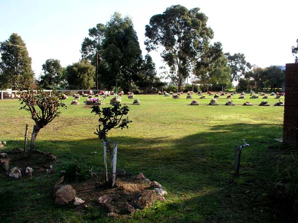 Australian Cemeteries - Victoria - Rushworth Cemetery Trust